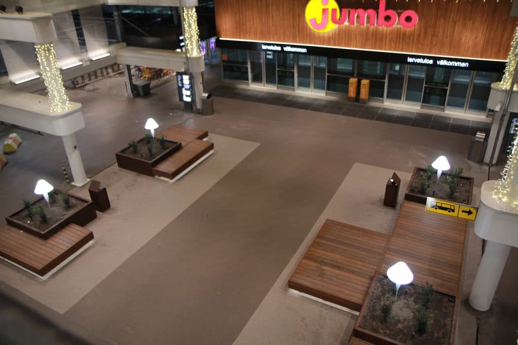 Kauppakeskus Jumbo, Vantaa - Oy J-Trading Ab